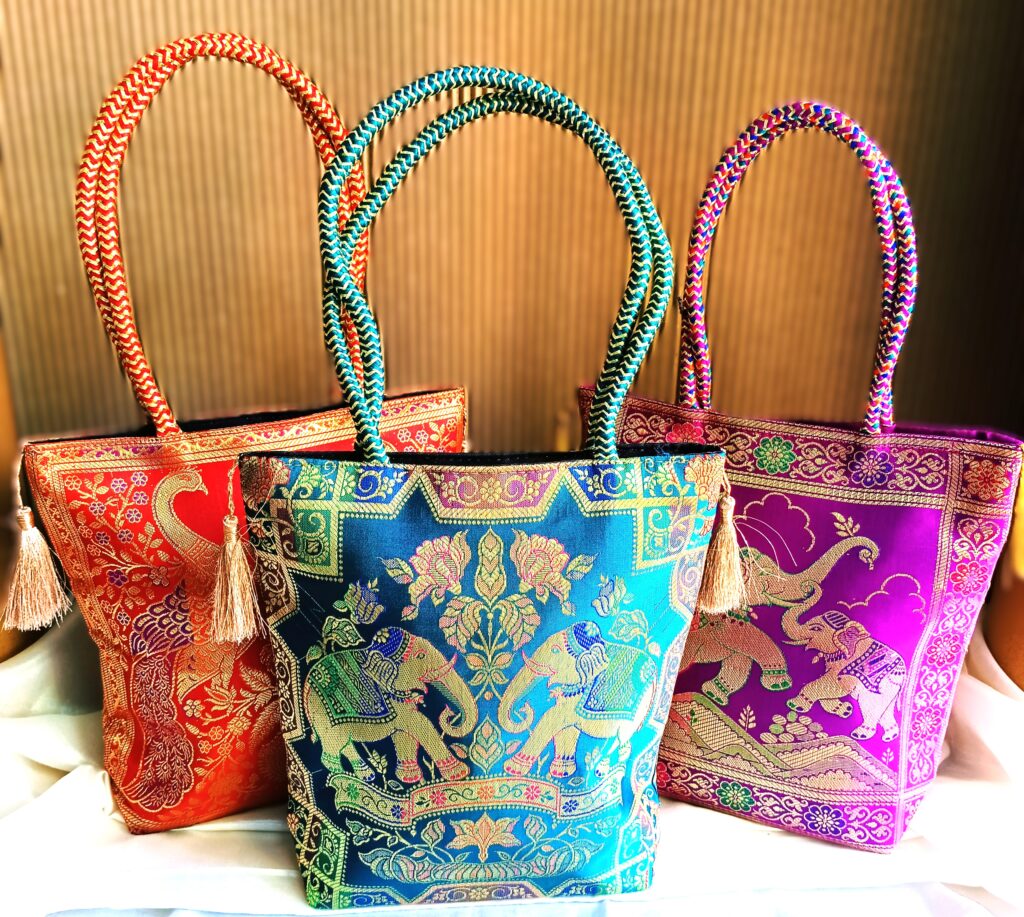 (Set of 3) Elegant, Traditional, Banarasi Hand-Bags, 10x10 inch ...